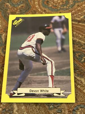 1987 Classic Update Yellow #140 Devon White | eBay