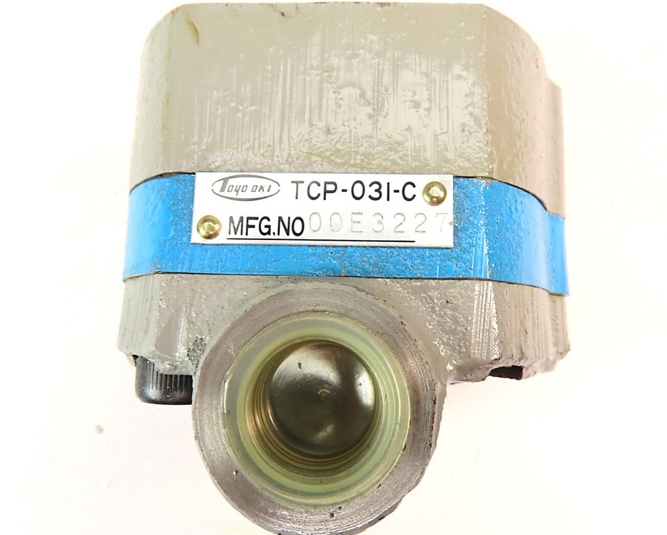 Toyoda 45510-13200-71 TCP-031-C Forklift Hydraulic Pump Assembly NEW IN ...