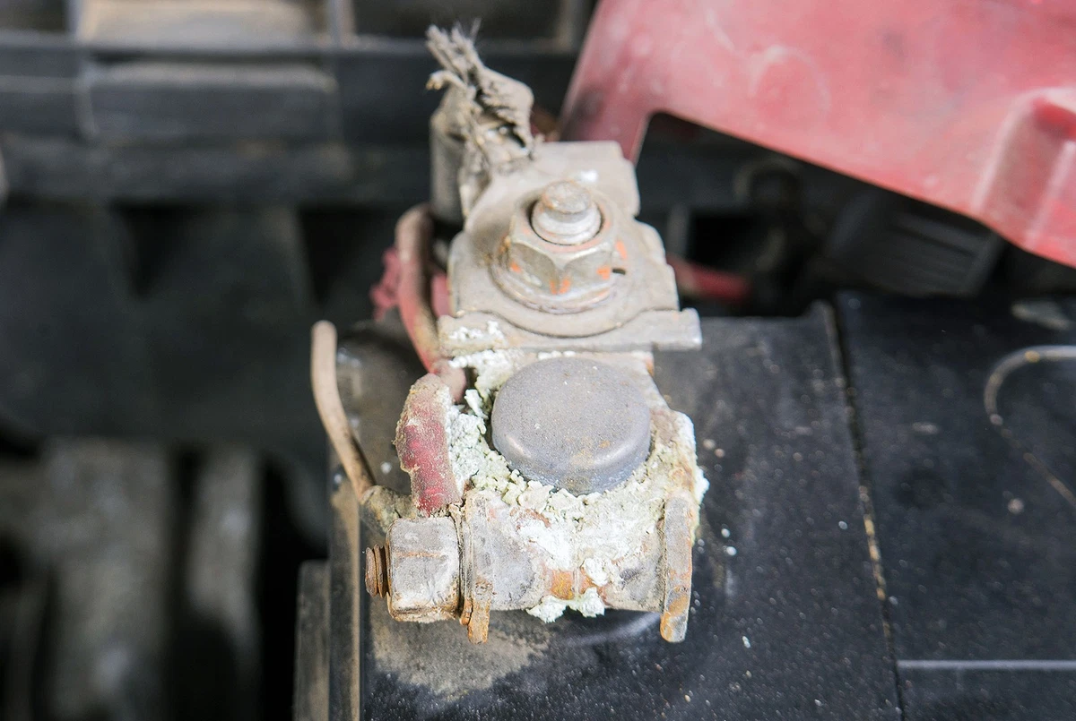 How to Clean Car Battery Terminals
