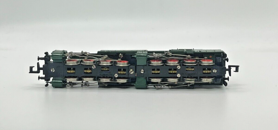 N Scale Arnold 2276 0-8-8-0 Green Locomotive Custom Wood Case (A) | eBay
