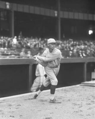 Kenneth R Williams Of The St Louis Browns In 1926 Old Baseball Photo ...