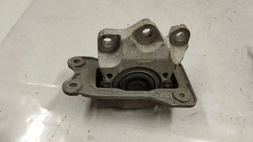 VOLVO XC90 II Left Side Engine Mount 31339949 2.00 Diesel 173kw 2018 ...
