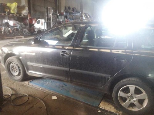 SKZ7Z3E0062660 AUDIOSYSTEM / RADIO-CD / 2552200 FÜR SKODA OCTAVIA COMBI ...