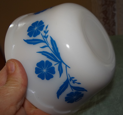 2 Vintage Hazel Atlas Blue Cornflower Mixing Bowl 5" & 6" Scalloped Rim ...