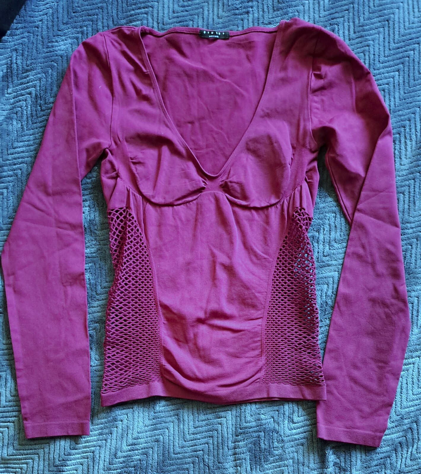 SISLEY Italy Seamless Mesh Sides Long Sleeve Top S/M/L dion, ford y2k ...