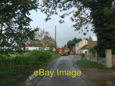 Photo 6x4 The level crossing on Lowgate Balne c2006 | eBay UK