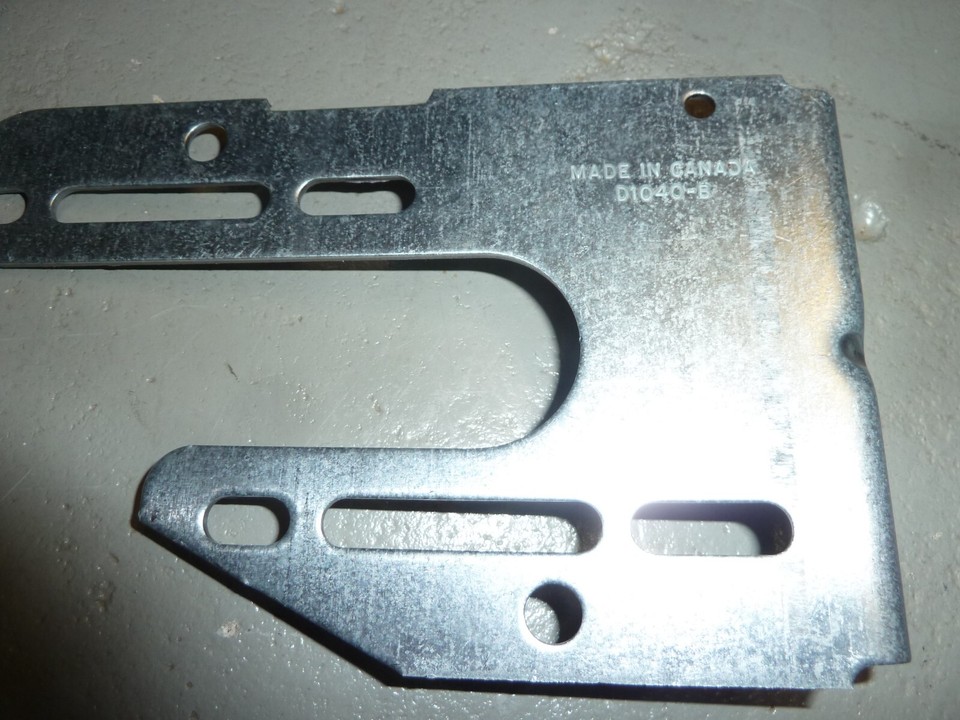 9 NEW Universal Spring Anchor Bracket 11 Gauge Silver D1040-B | eBay