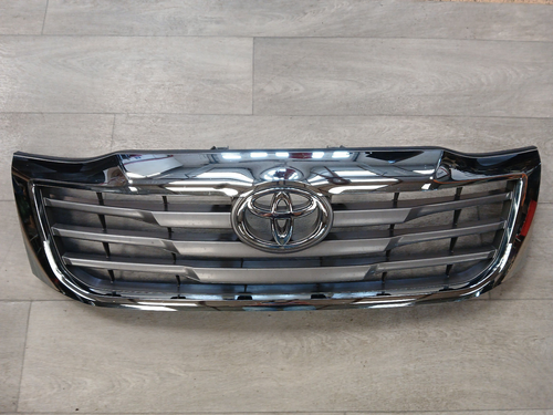 Calandre Toyota Hilux 4 phase 3 (531110K450) | eBay