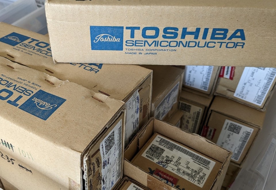 Package - 200 pieces 2SJ103BL and 200 pieces 2Sk117BL | eBay