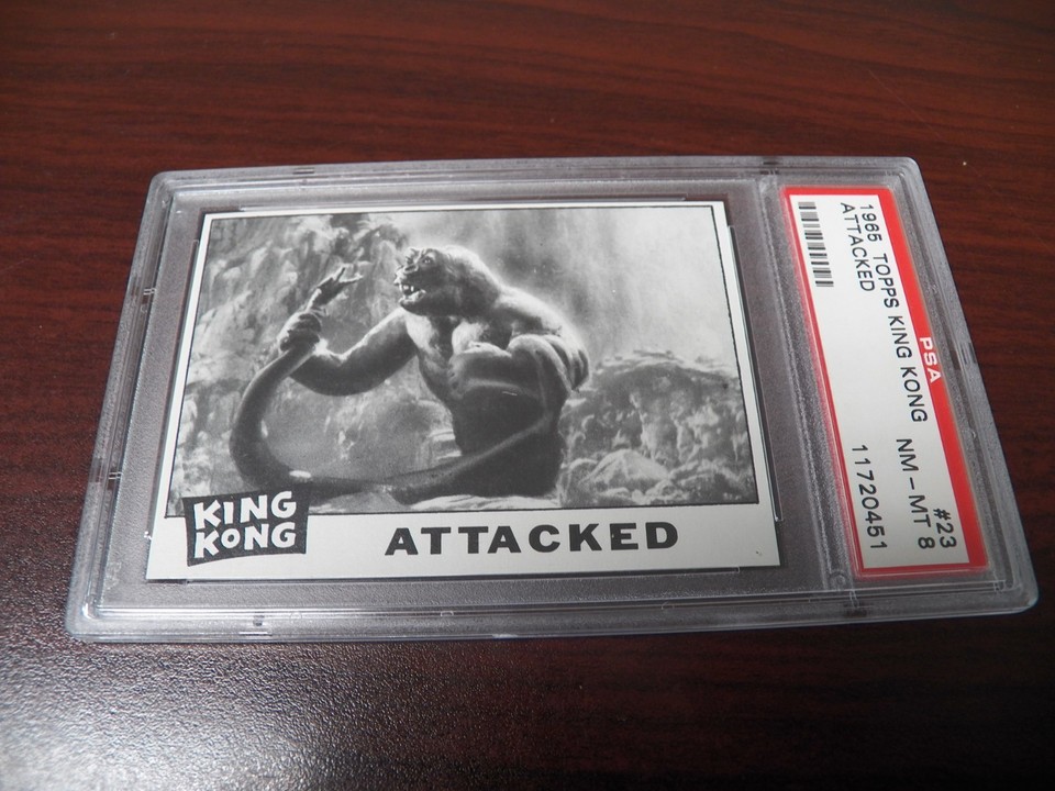 PSA 8 NM/MINT 1965 TOPPS KING KONG #23 BUBBLES INC. CARD ATTACKED TEST ...