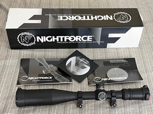 NIGHTFORCE NXS 5.5-22x50mm Illuminated NP-R2 .25 MOA / 100 MOA ...