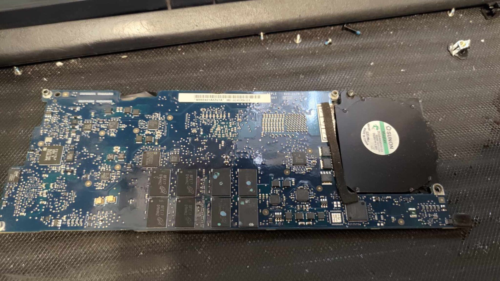 Macbook Air A1237 13" 2008 MB003LL/A P7500 1.6GHz 2GB Logic Board 820 ...