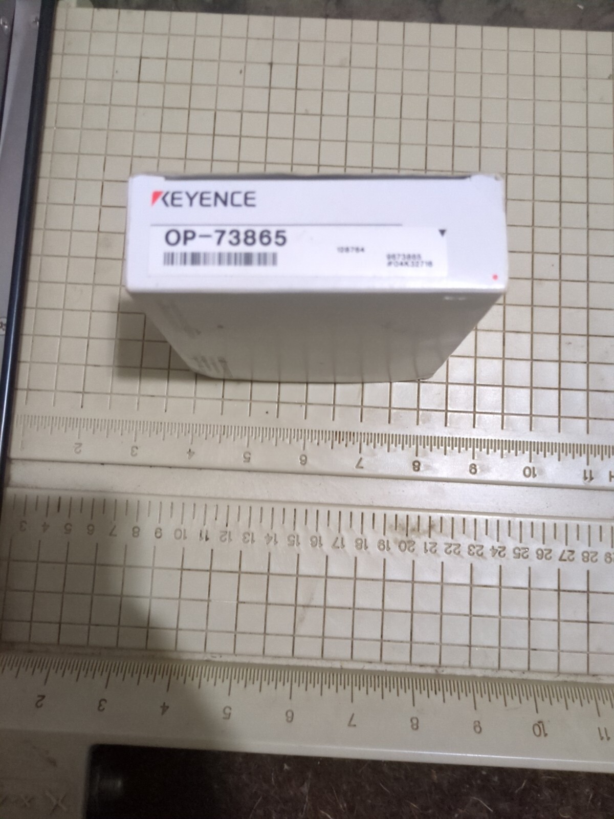 NEW KEYENCE OP-73865 CONNECTOR CABLE 10M *READ* | eBay