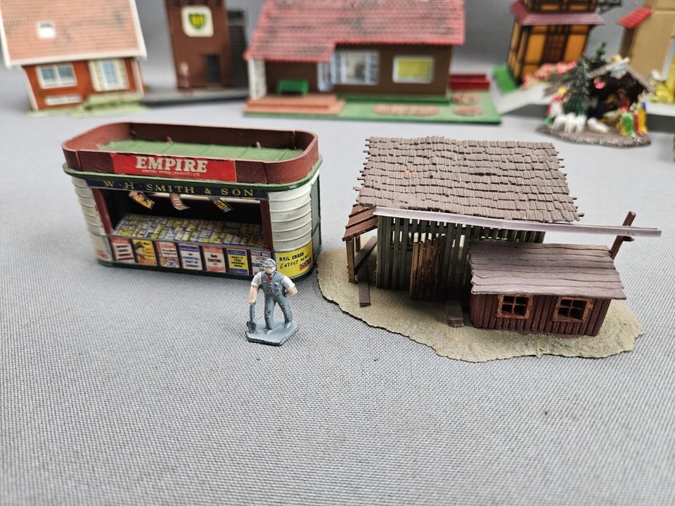 Lot of 12 Faller, Heljan Hoffman HO Scale Buildings Vintage Various ...