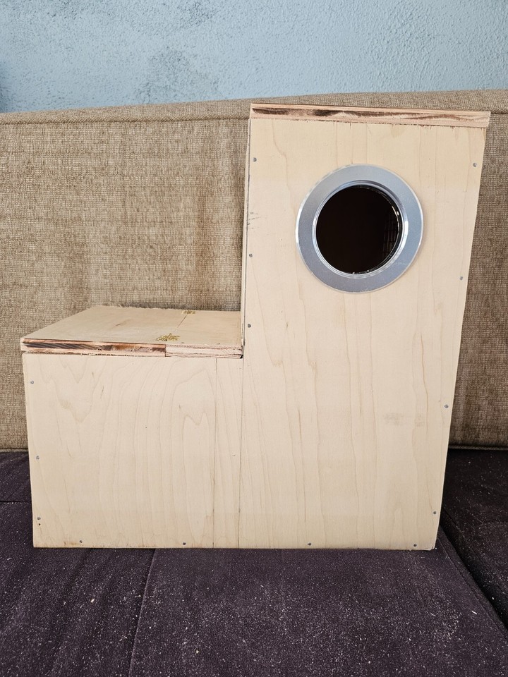 Boot Nest Box (14"x14"x7" 7" toe) Quakers, conures, indian ringneck ...