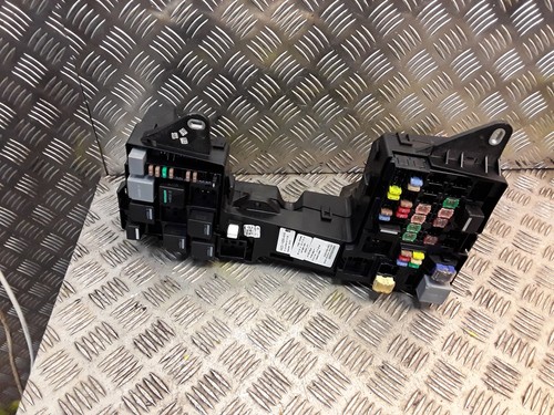 JAGUAR XF Fuse Box X250 3.0 D Ax23-14290-aha | eBay Australia
