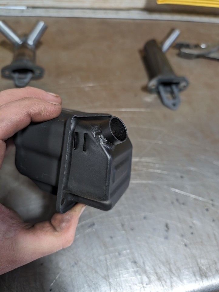 Dual Port Chainsaw Muffler Exhaust For Stihl 024 026 MS MS260 Chainsaw ...