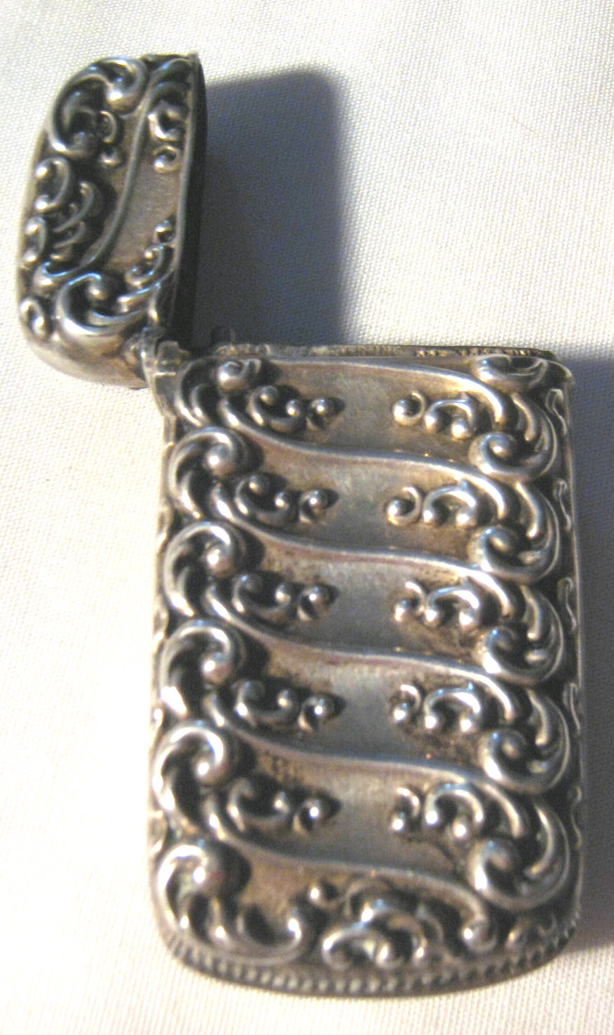 ANTIQUE # 5080 ORNATE FANCY WHITING STERLING SILVER VESTA MATCH BOX ...