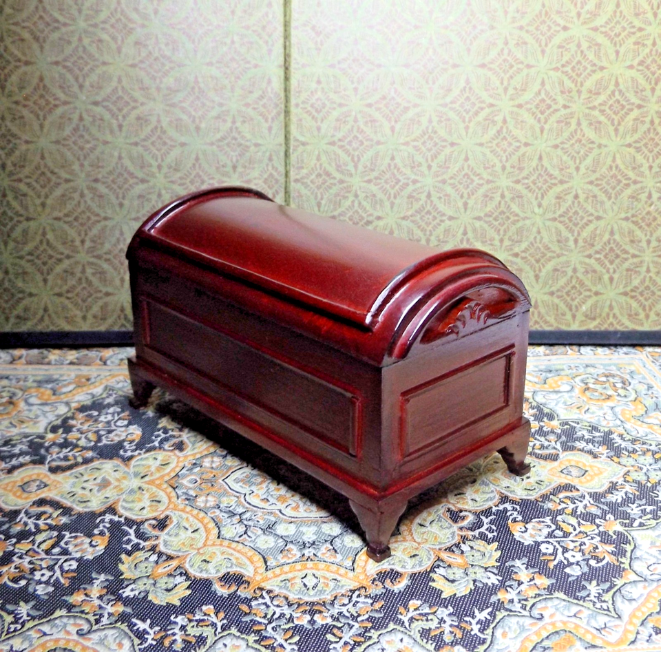 TOWN SQUARE MINIATURES Mahogany Cabriole Legs Insert DOLLHOUSE DOME TOP ...