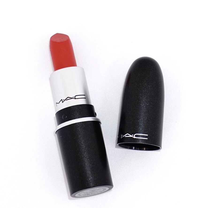 Mac Retro Matte Lipstick Relentlessly Red