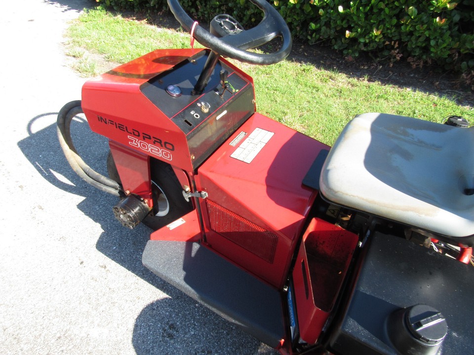 Toro 3020 Sand Pro Sand Trap Rake 3 Wheel Drive Rahn Groomer Dependable ...