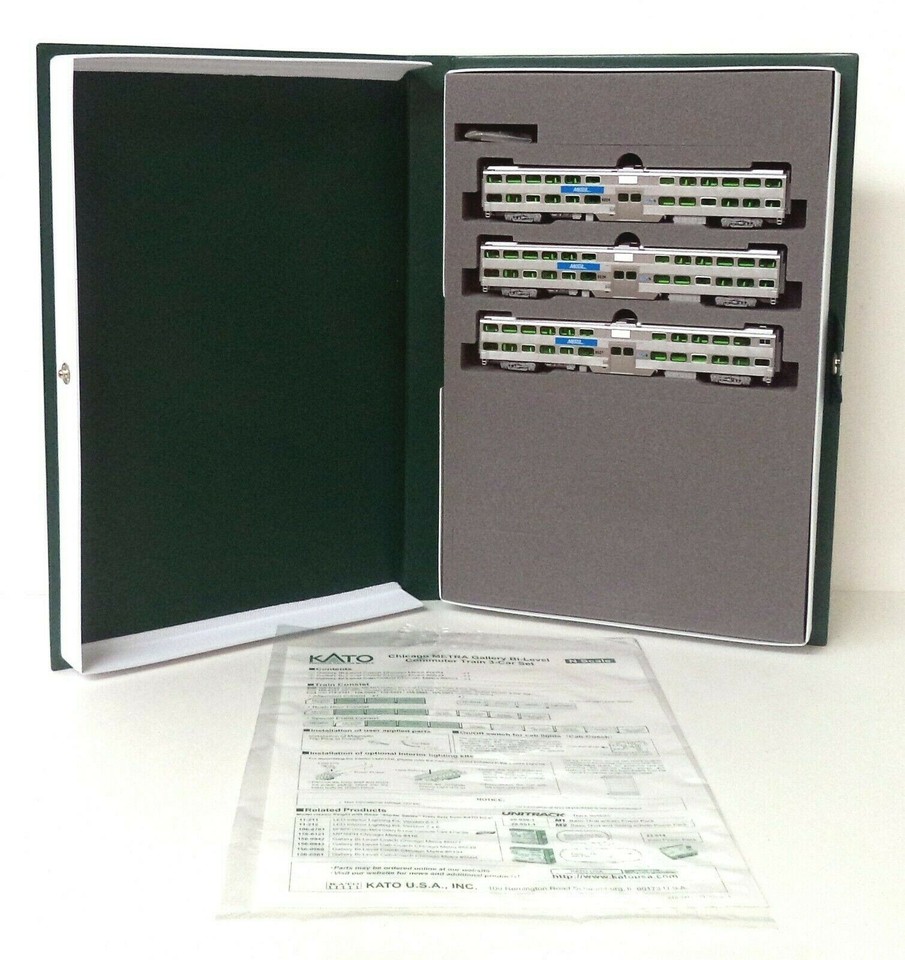 Kato N Scale ~ Bi-Level Chicago Metra Commuter Train 3-Car Bookcase Set ...