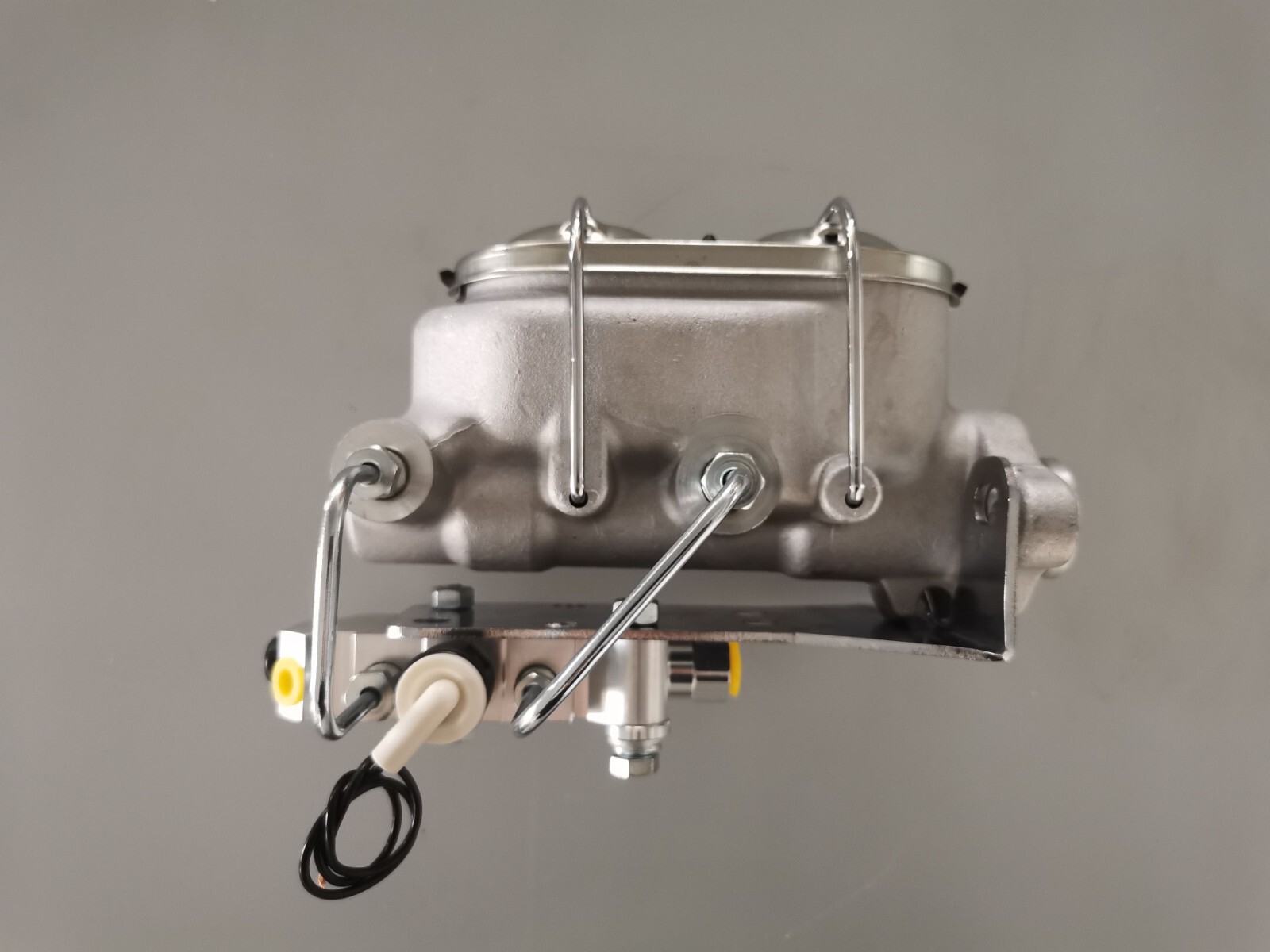 Universal Proline Lightweight Aluminum Master Cylinder Disc Drum Prop ...