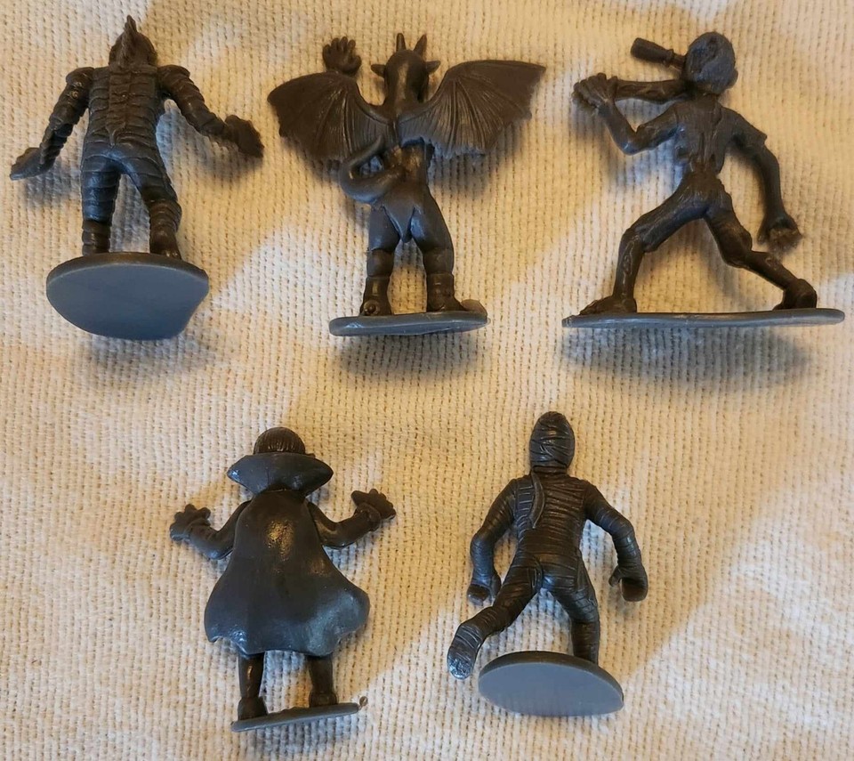 Universal Studios Monsters Mini Figure Lot Universal Monster Plastic 2 ...
