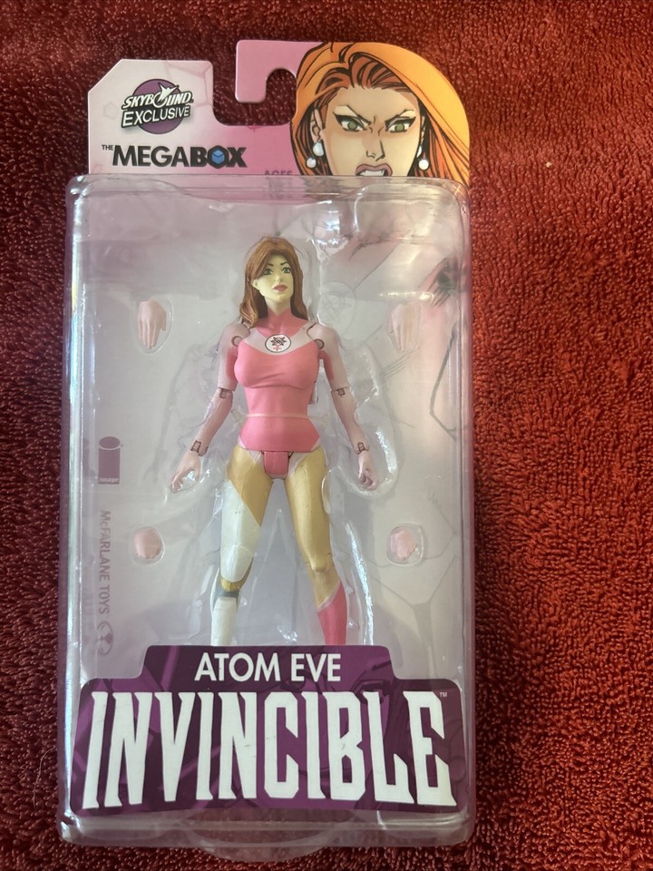 2018 McFarlane Toys SkyBound Exclusive Invincible Atom Eve Figure NEW ...