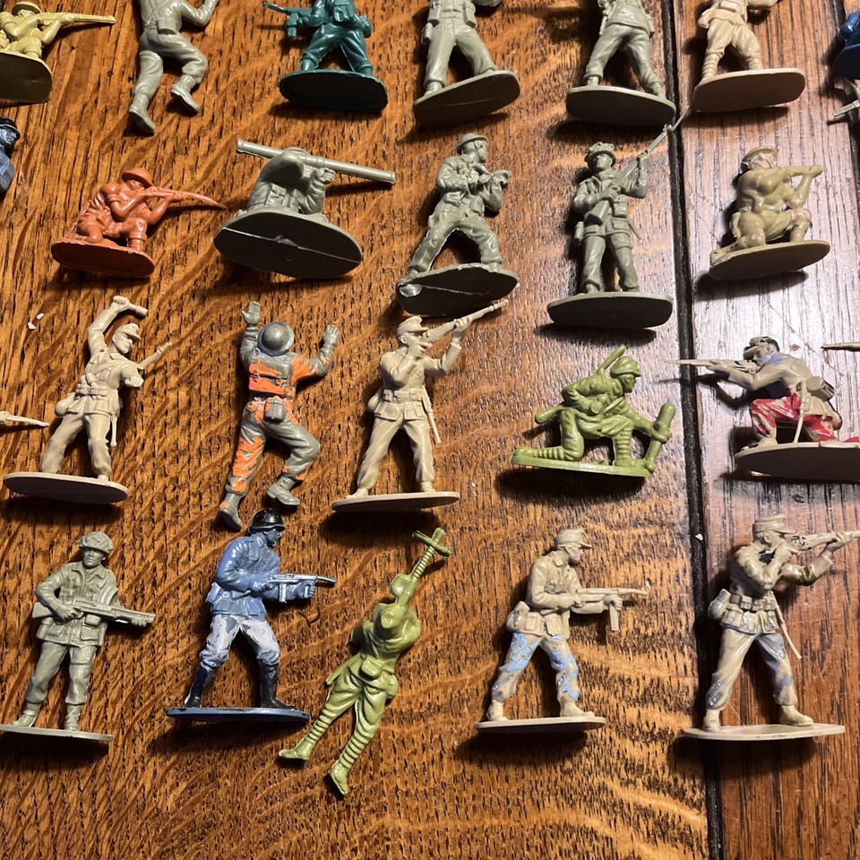 Vintage 200+ Big Lot WW2 Toy Soldiers Airfix Matchbox Hong Kong ...