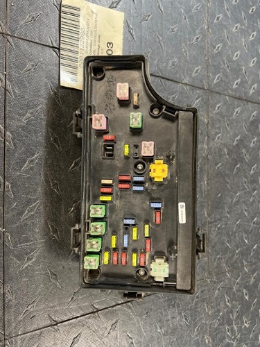 2011-2014 Chrysler 200 Chassis ECM Body Control Fusebox Fuse Box Relay ...