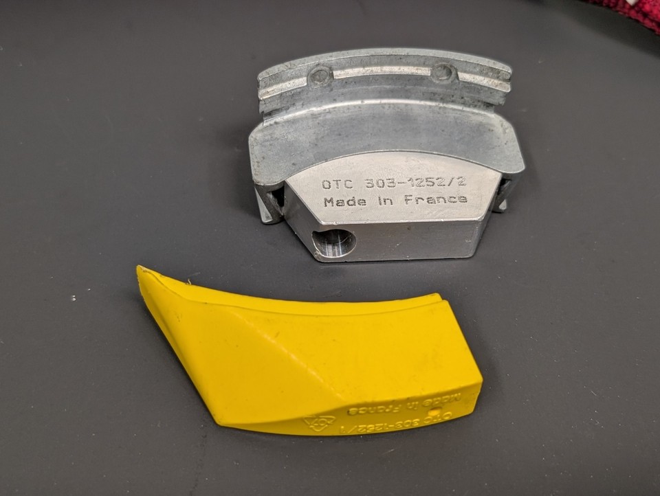 Ford 303-1252 303-1419 OTC Rotunda Stretchy Belt Remover Installer Tool ...