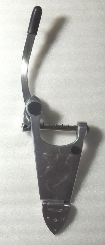 Bigsby® B3CCB Tremolo Vibrato Tailpiece~No Black Fill~USA~"V" Hinge ...