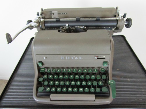 Vintage Antique Royal Magic Margin Typewriter Brown with Green Keys | eBay