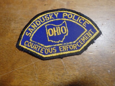 SANDUSKY OHIO POLICE DEPARTMENT UNKNOWN EARLY PATCH BX 25#15 | eBay