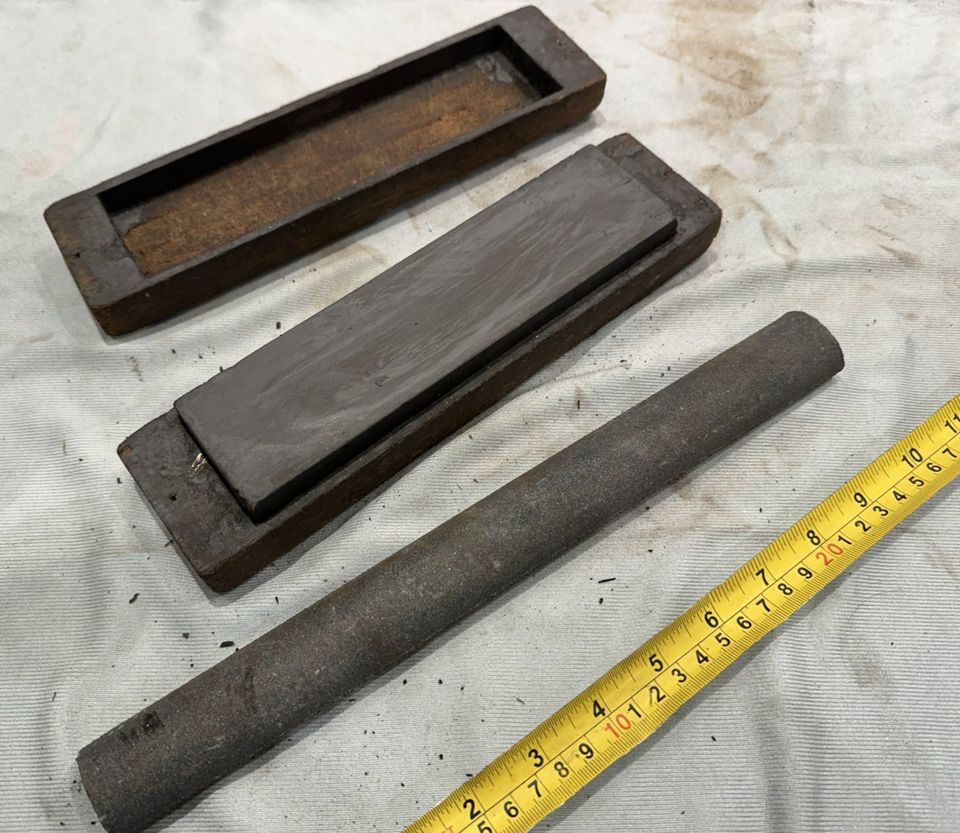 2x Antique Carpenters/Joiners Sharpening Oil Stones - One Boxed - One ...