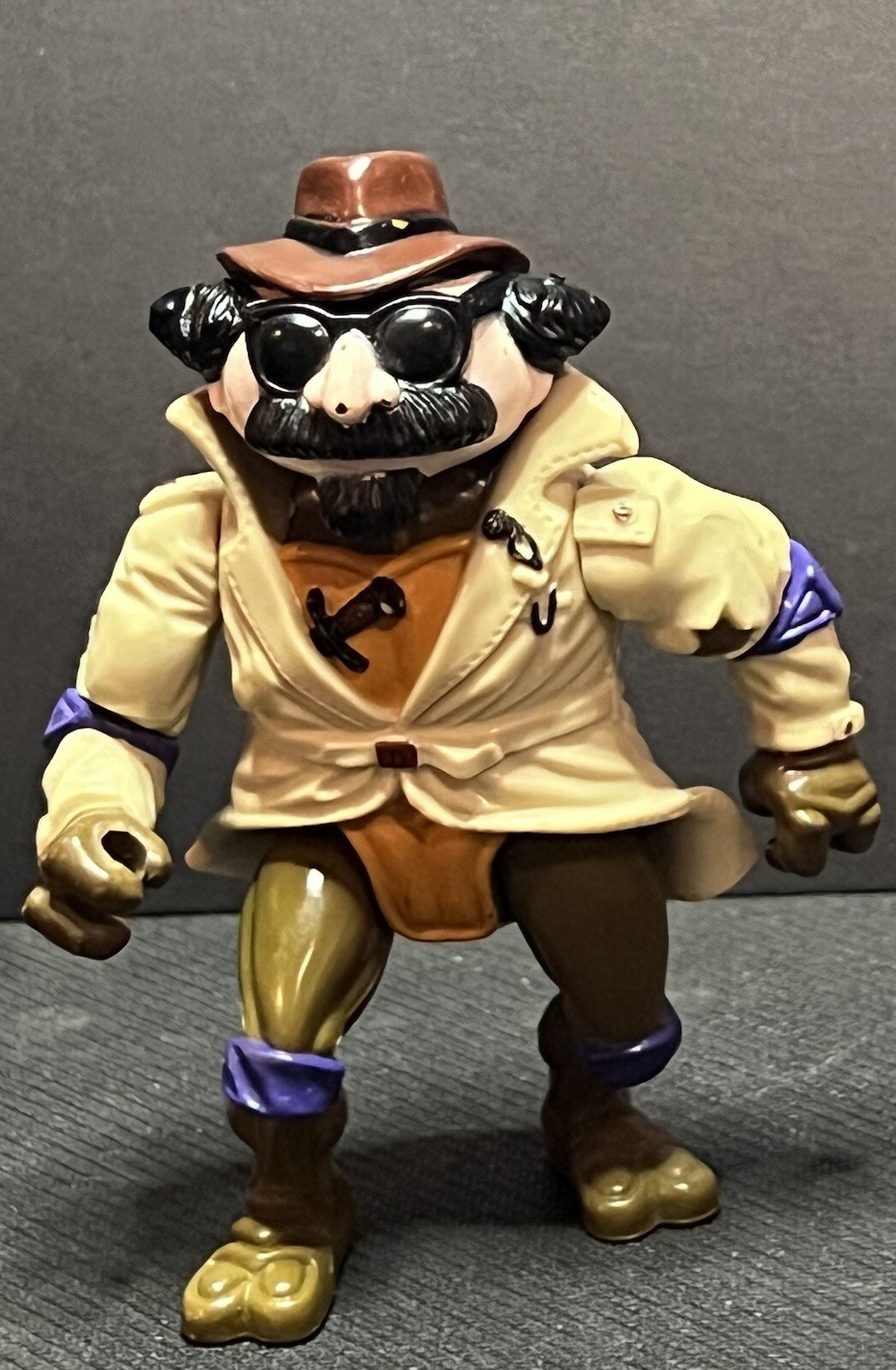 1990 TMNT Don the Undercover Turtle Donatello Detective Action Figure w ...