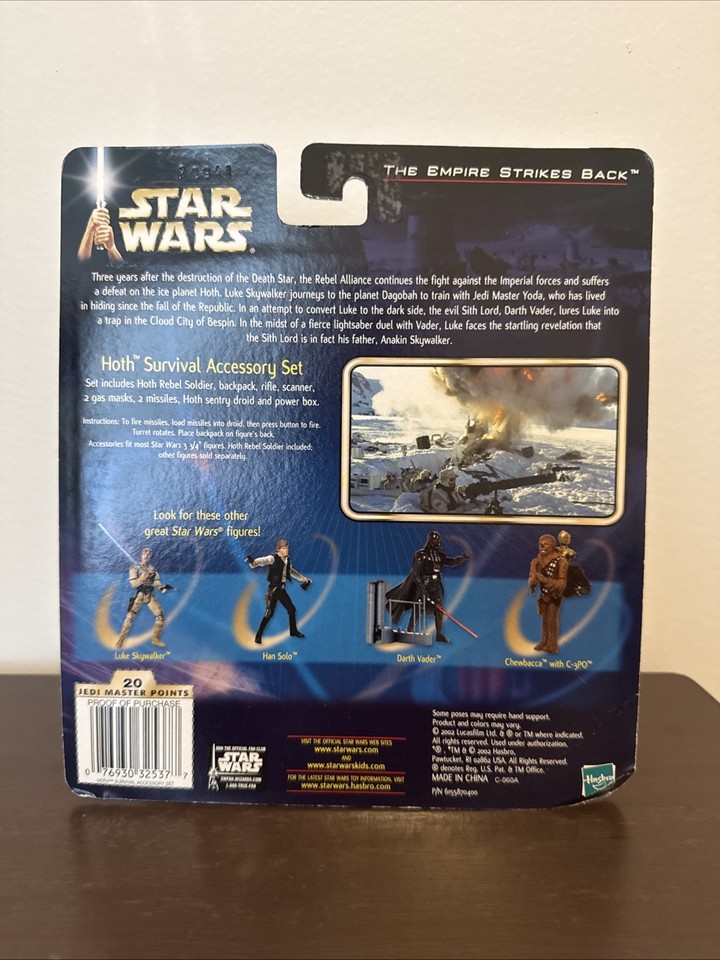STAR WARS SAGA HOTH SURVIVAL ACCESSORY SET WITH HOTH REBEL SOLDIER | eBay