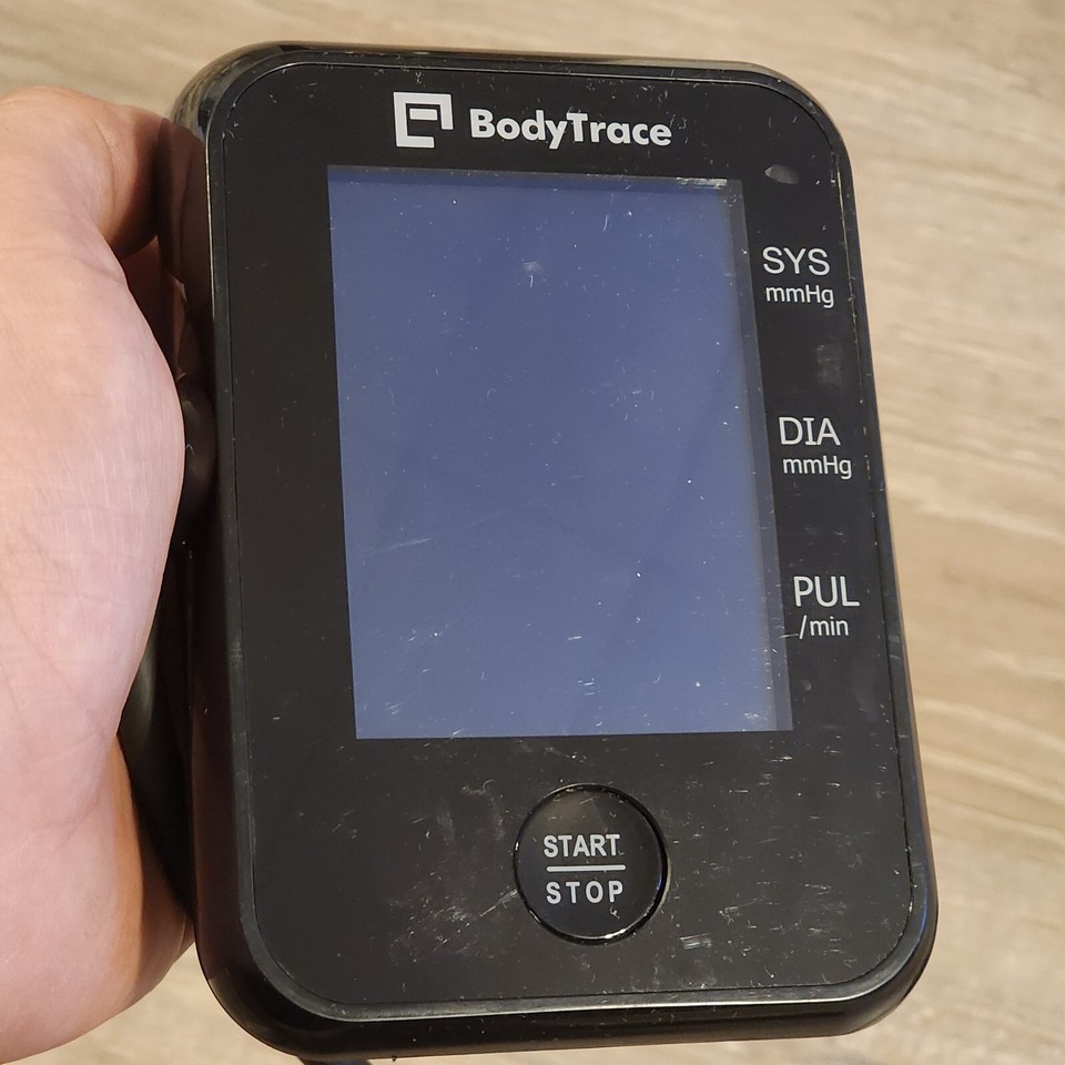 BodyTrace Blood Pressure Monitor BT105 with Extended Adult Cuff BT199 ...