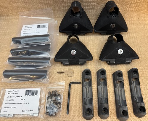 YAKIMA Control Towers w/SKS Locks/Key + Landing Pad 1 + Covers/Anchors ...