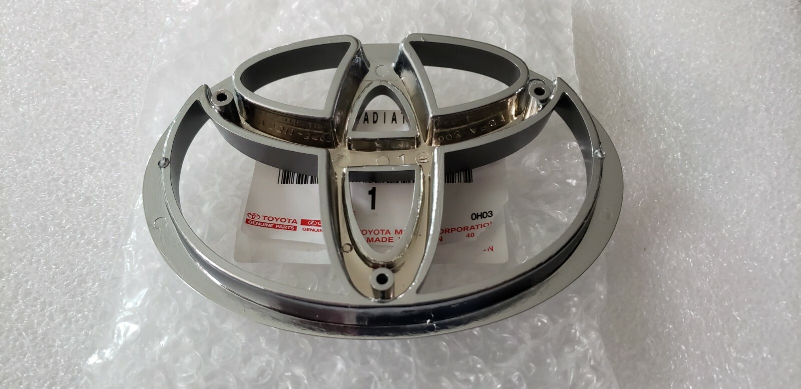 95-01 NEW TOYOTA TACOMA PICKUP T100 4 RUNNER FRONT GRILLE EMBLEM 96 97 ...