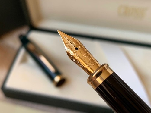 Vintage Cross Century II Green Marble Fountain Pen 18K Gold Fine Nib ...