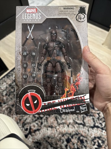 Marvel Legends 6-inch Premium Deadpool Amazon Exclusive (Burnt/Dusty ...