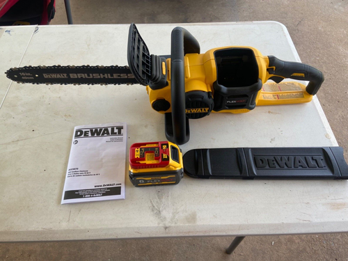 DEWALT DCCS670 60V Cordless Chainsaw w/Battery (Used but absolutely ...