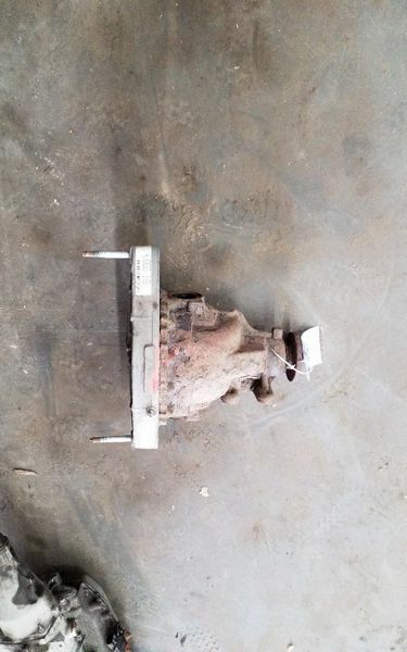 2003-2005 Ford Expedition Rear Axle Differential Carrier 3.73 Ratio 9. ...