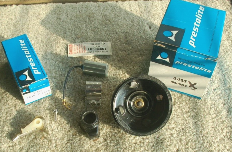 Wisconsin Engines YQ23 Tune-Up kit & 28IGB1001B Distributor cap | eBay