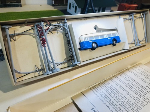 AHM Eheim HO Electric Minibus Trolley System Set w/ Rare Blue Bus | eBay