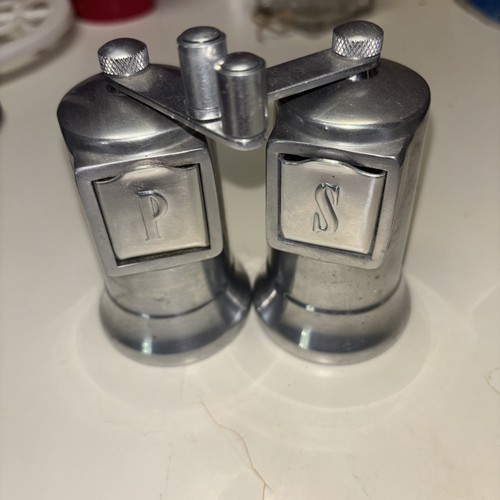 Vintage Perfex France 4" Cast Aluminum Salt & Pepper Mill Grinder Set | eBay