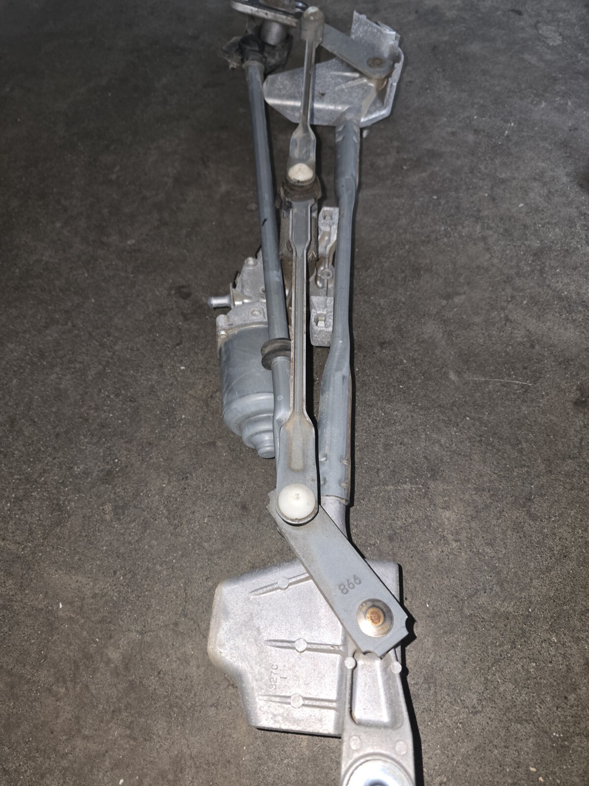 07-14 Toyota FJ Cruiser Windshield Wiper Transmission W/ Motor (Tested ...