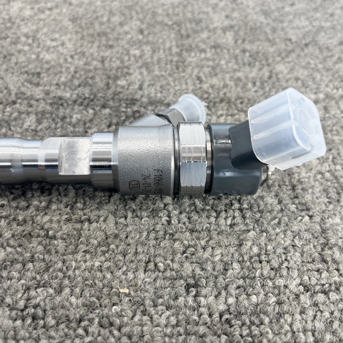 New 0445110126 0445110126 Diesel Injector 33800-27900 For Bosch HYUNDAI ...